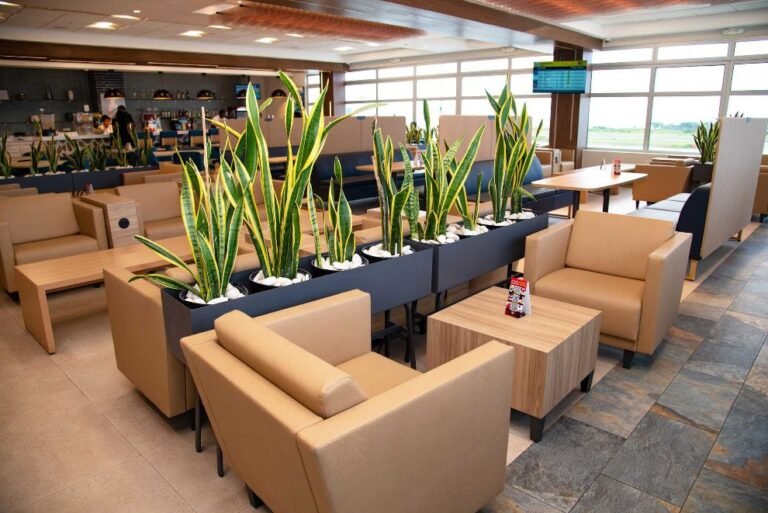 Club Mobay – Fast Track Through Montego Bay Airport [2026]